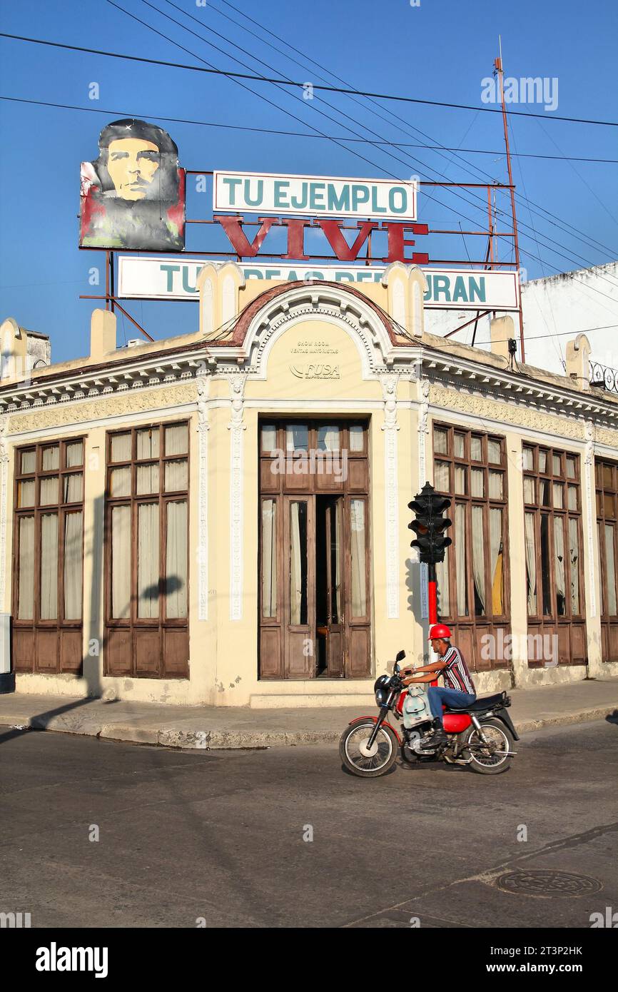 CIENFUEGOS, CUBA - FEBRUARY 1, 2011: Propaganda sign in the street in ...