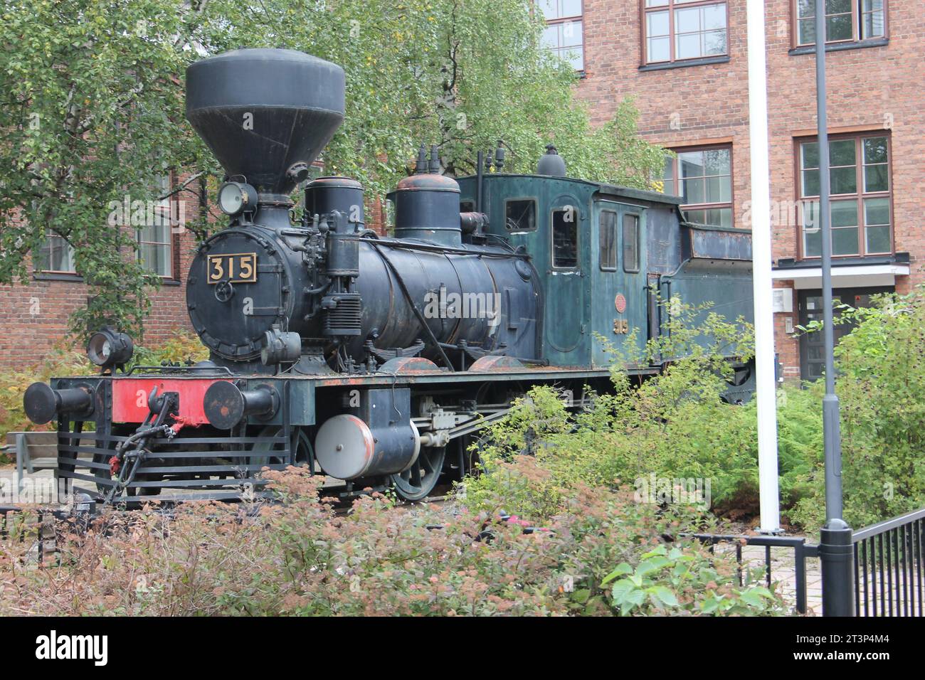Class c5 hi-res stock photography and images - Alamy