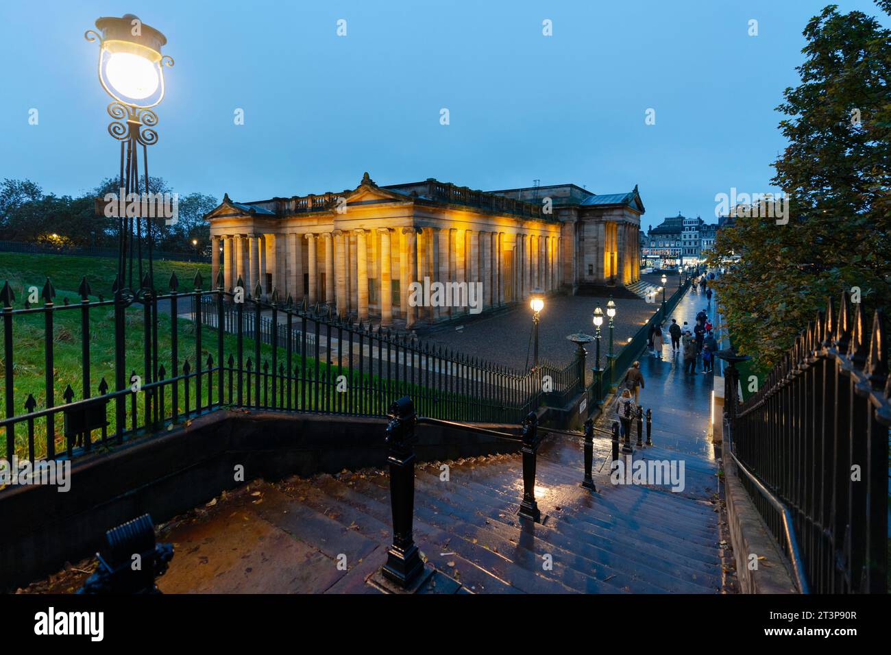 Evening view of floodlit Scottish National Gallery on The Mound from ...