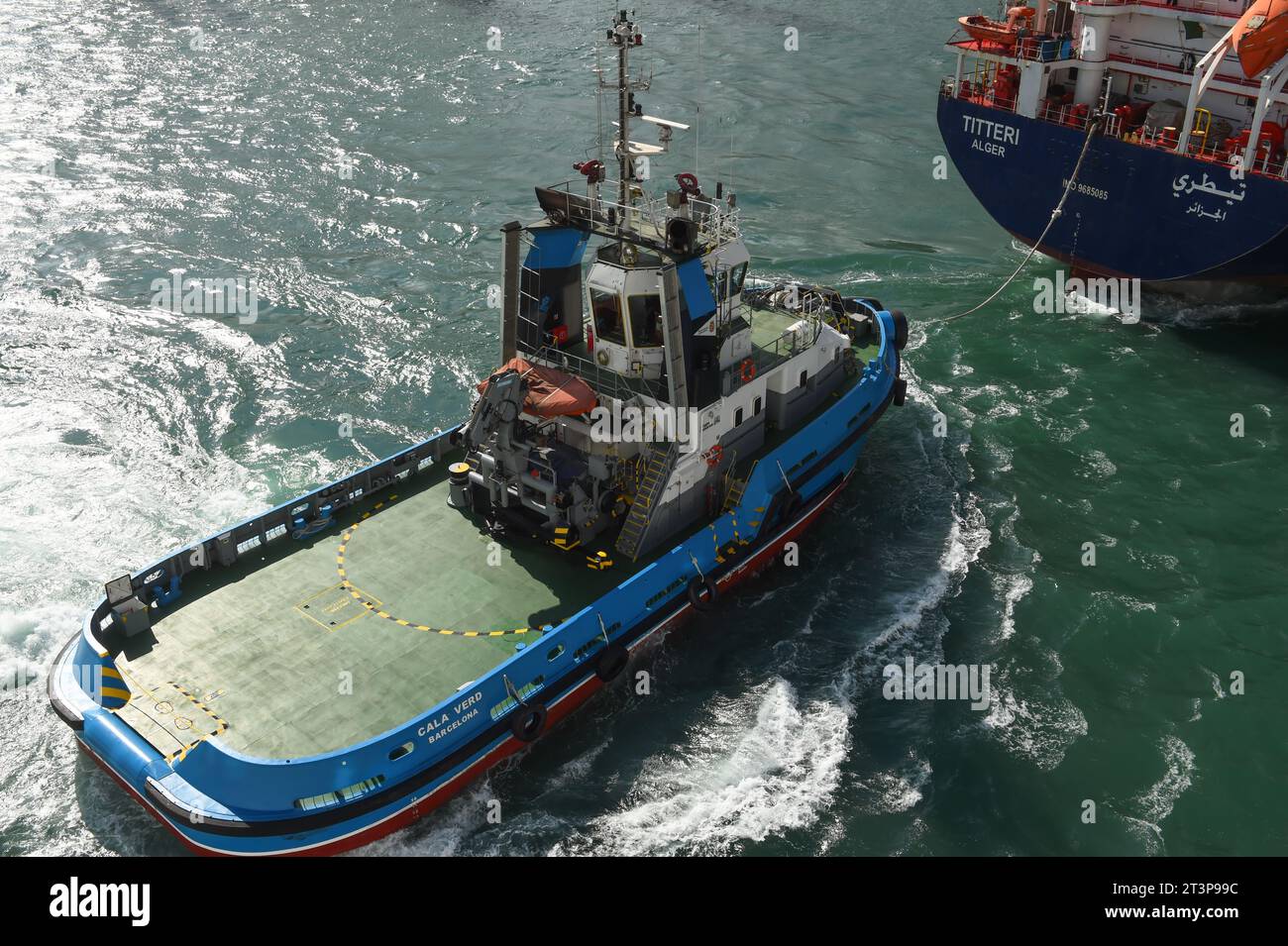 Tug boat in operation Barcelona harbour - Barcelona Spain 31 July 2023 ...