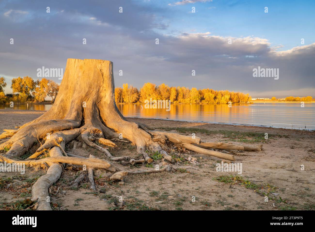 fall sunset scenery in Boyd Lake State Park in Loveland, Colorado Stock ...