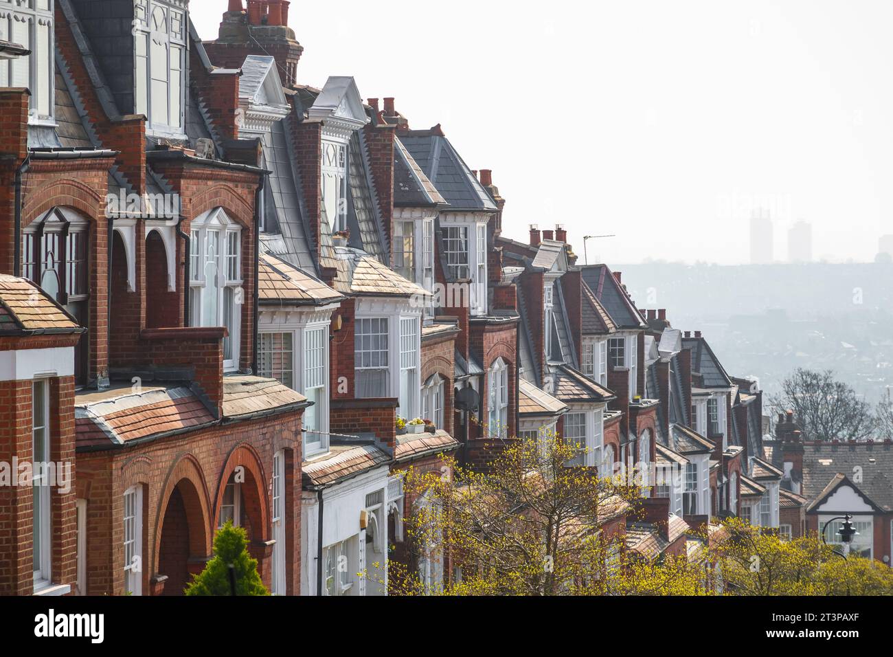 End of terrace house hi-res stock photography and images - Alamy