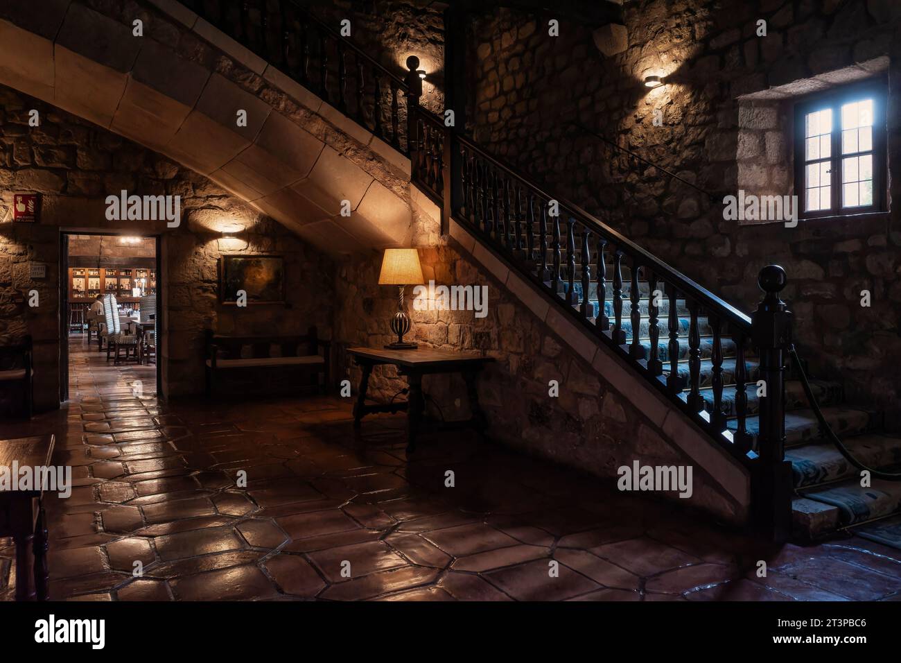 Sleeping with a ghost in the medieval castle of the Parador Nacional de ...