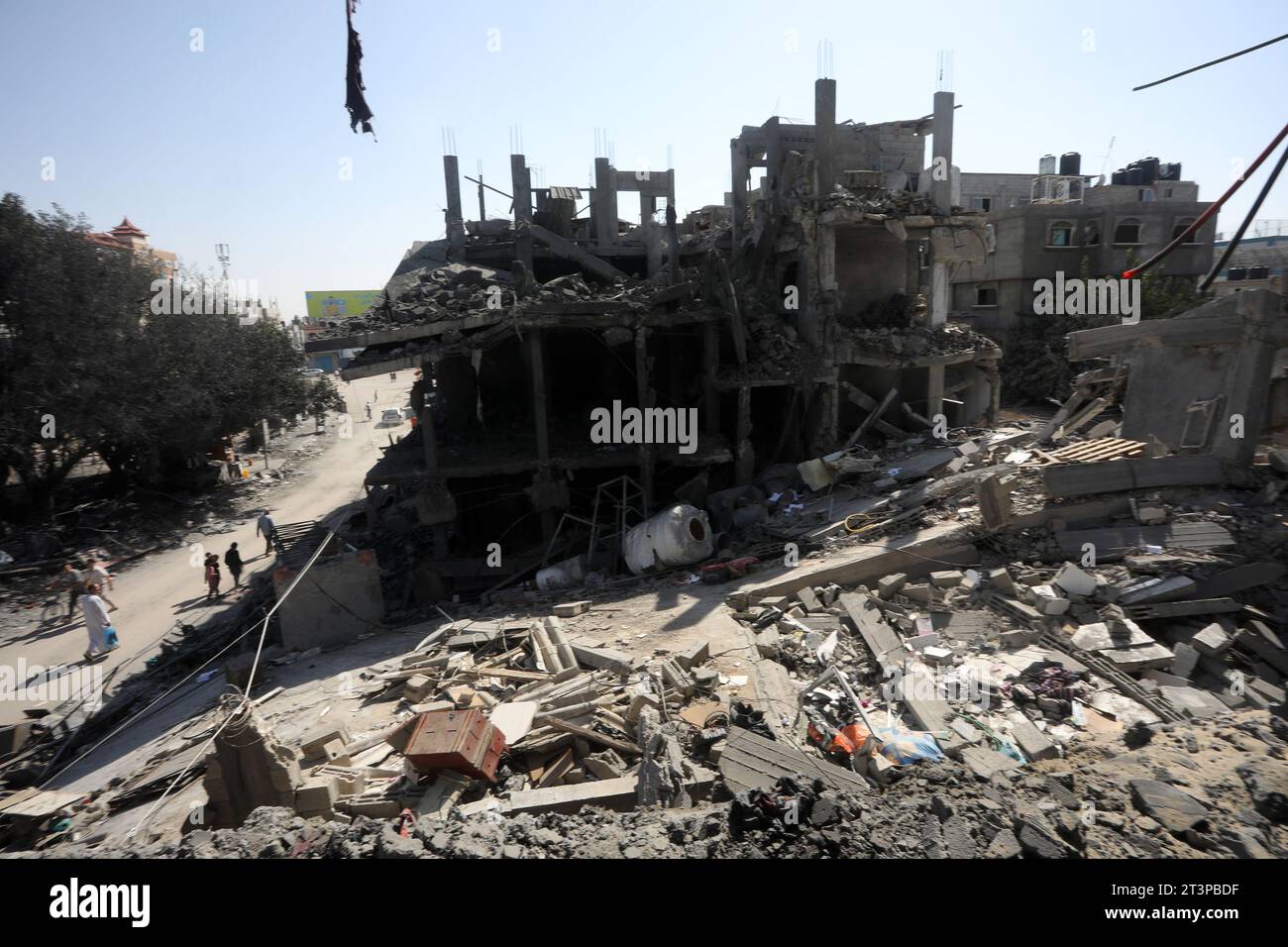Rafah, Gaza. 26th Oct, 2023. Houses that were destroyed during Israeli ...