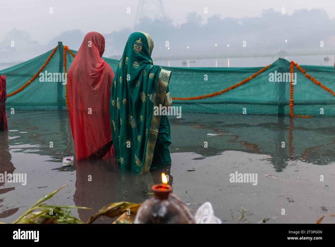 Hindu parv hi-res stock photography and images - Alamy