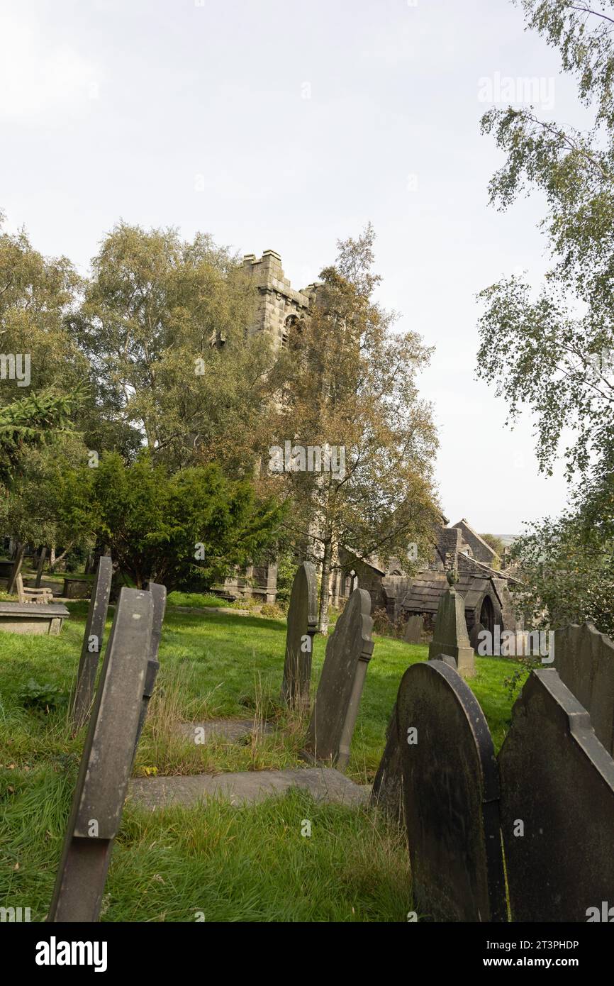 The graveyard of the Church of St Thomas a Becket Heptonstall West Yorkshire England Stock Photo ...