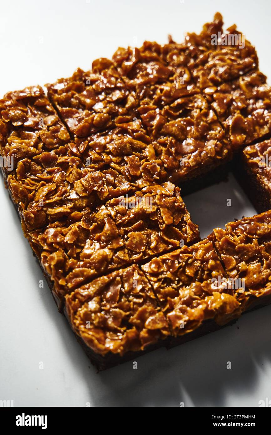 Salted Caramel Cornflake Brownies. Brownie with crunchy top of ...