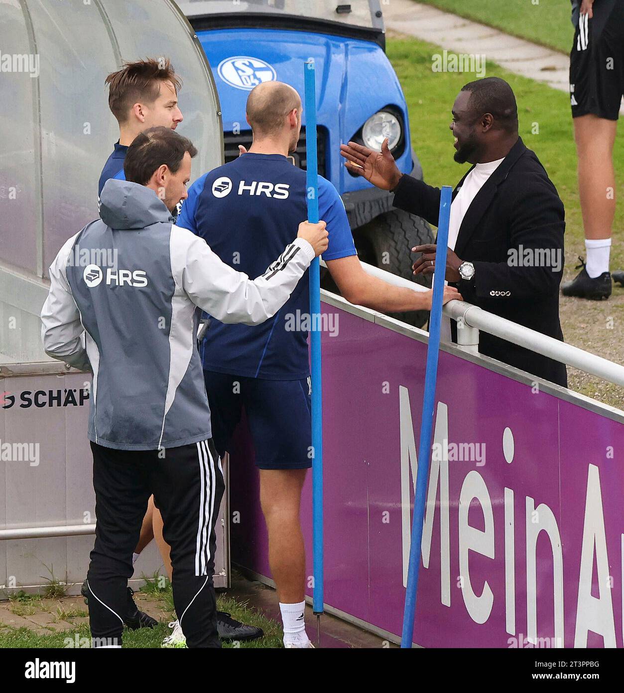 Birthday 2024 hi-res stock photography and images - Alamy