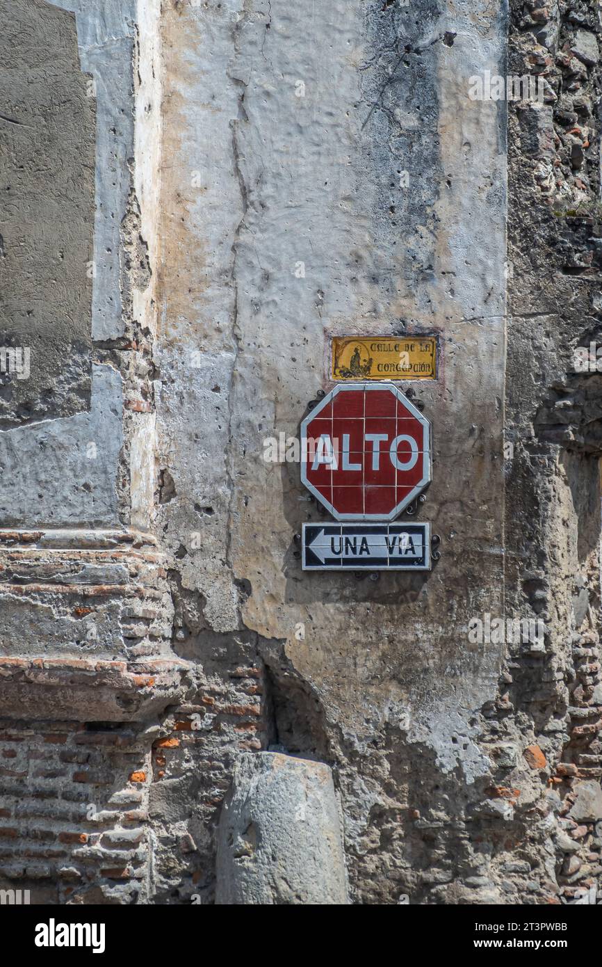 Guatemala, La Antigua - July 20, 2023: Stop and one direction traffic ...
