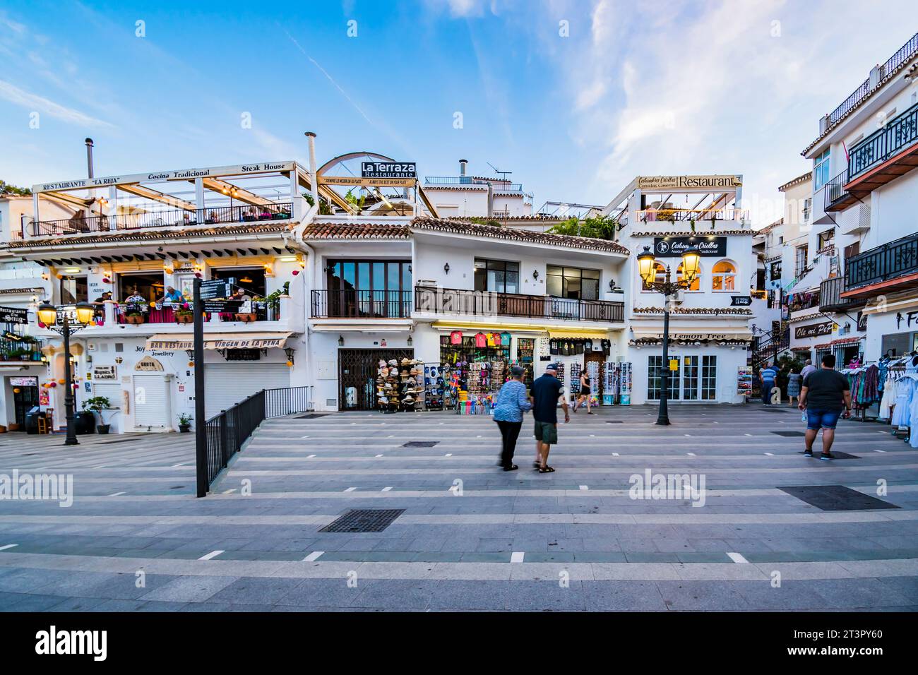 Tourist establishments in the Plaza Virgen de la Peña - Virgen de la ...