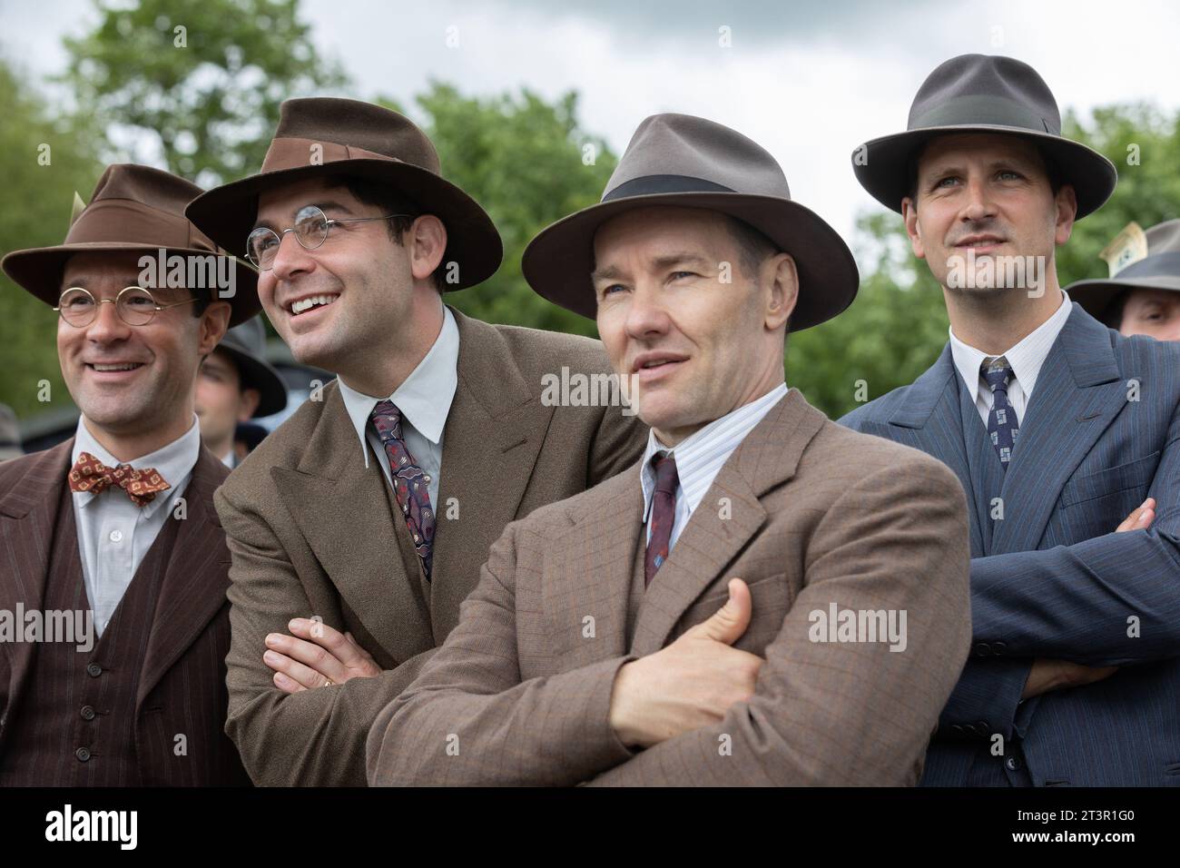 The boys in the boat film clooney hi-res stock photography and images ...