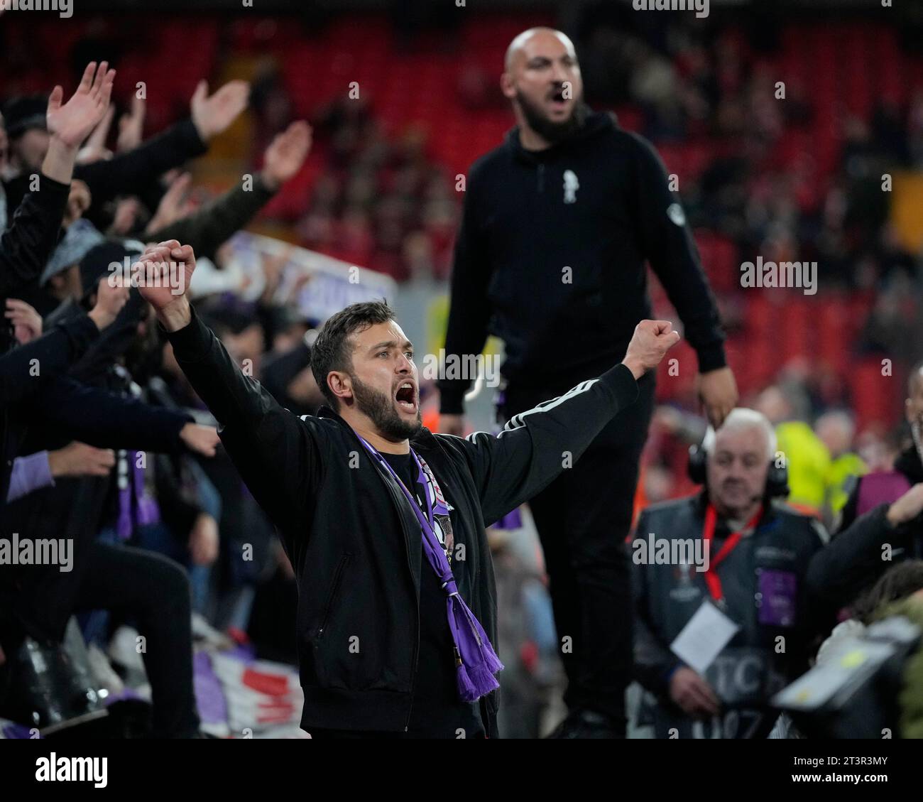 Liverpool fans welcome team hi-res stock photography and images - Alamy