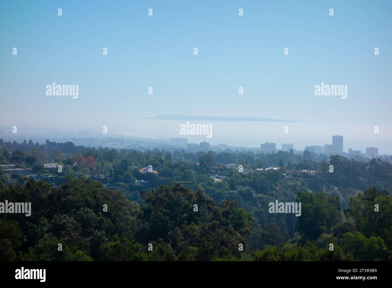 The Palos Verdes peninsula suspended in the marine layer of fog in Los ...