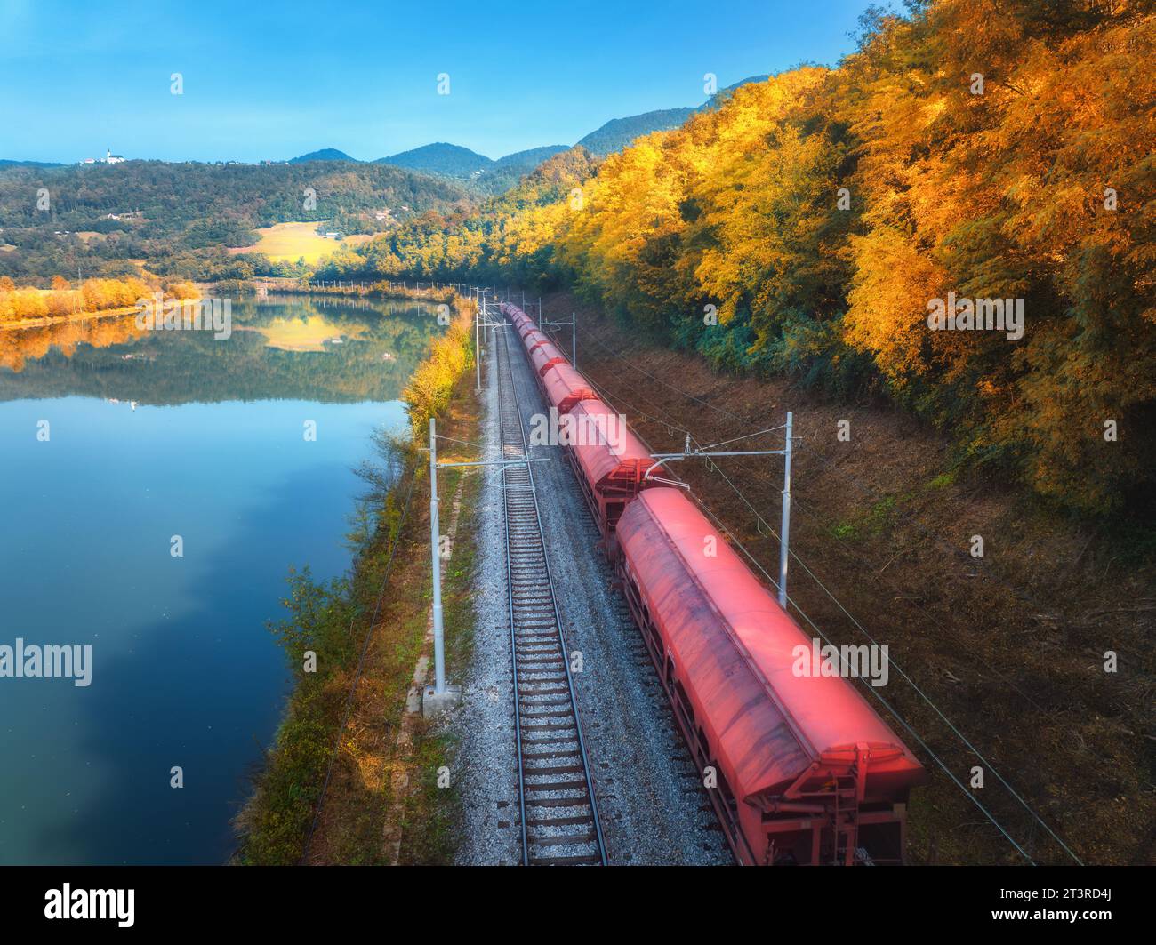 Freight train red locomotive hi-res stock photography and images - Alamy