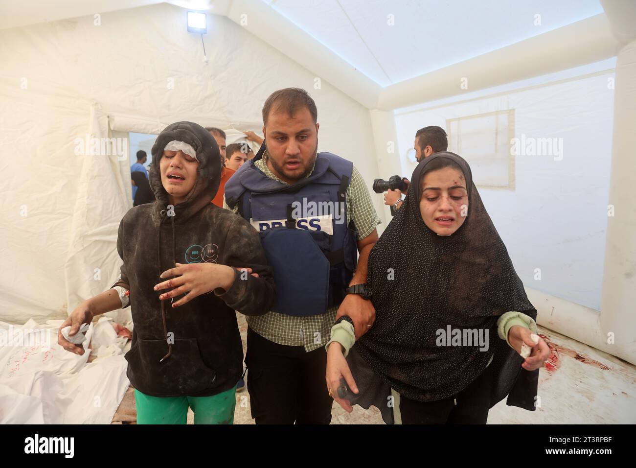 Gaza, Palestine. 26th Oct, 2023. Hamza Al-Dahdouh the son of Al-Jazeera ...