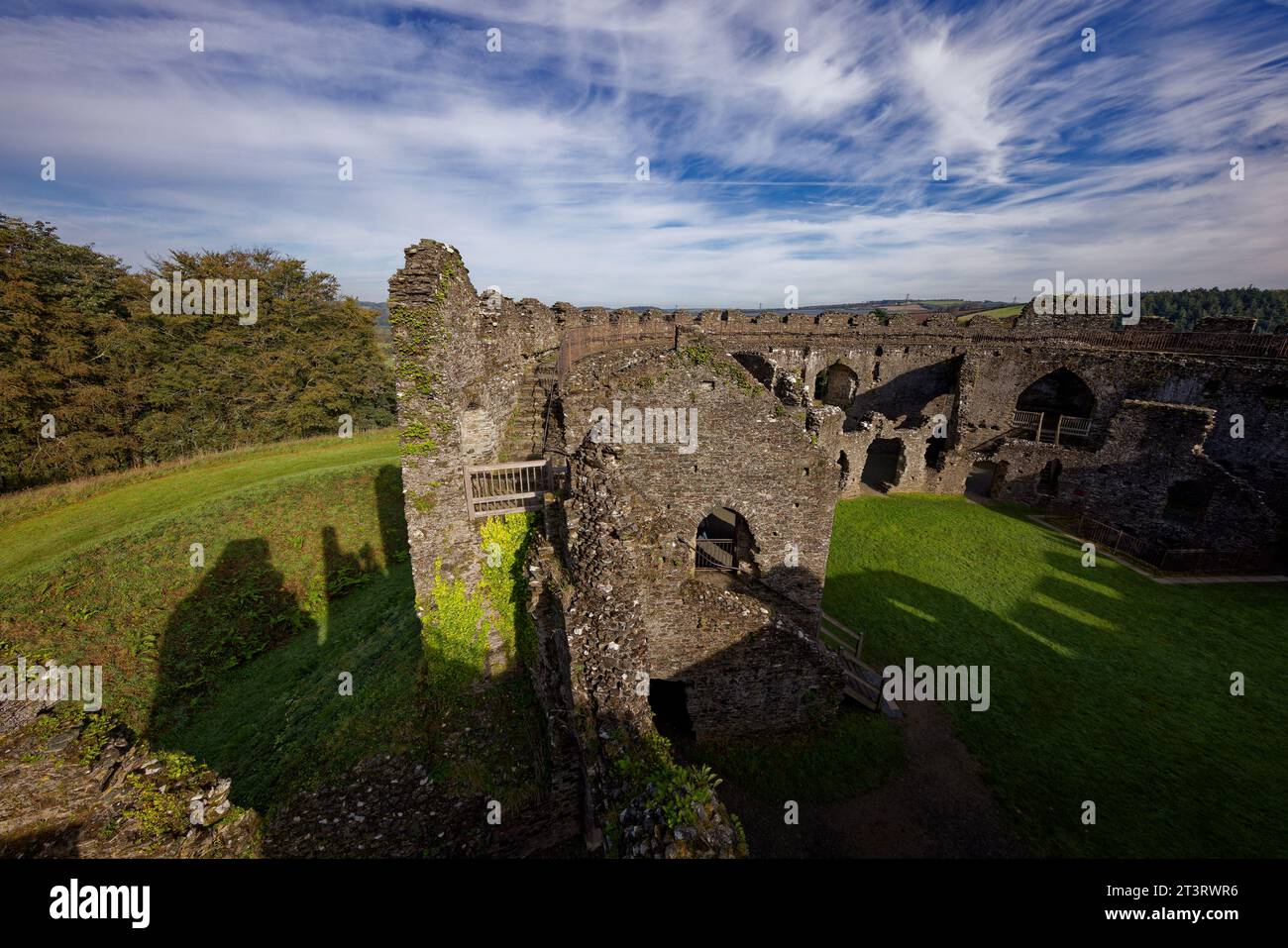 The internal buildings of Restormel Castle, Lostwithiel, Cornwall Stock ...