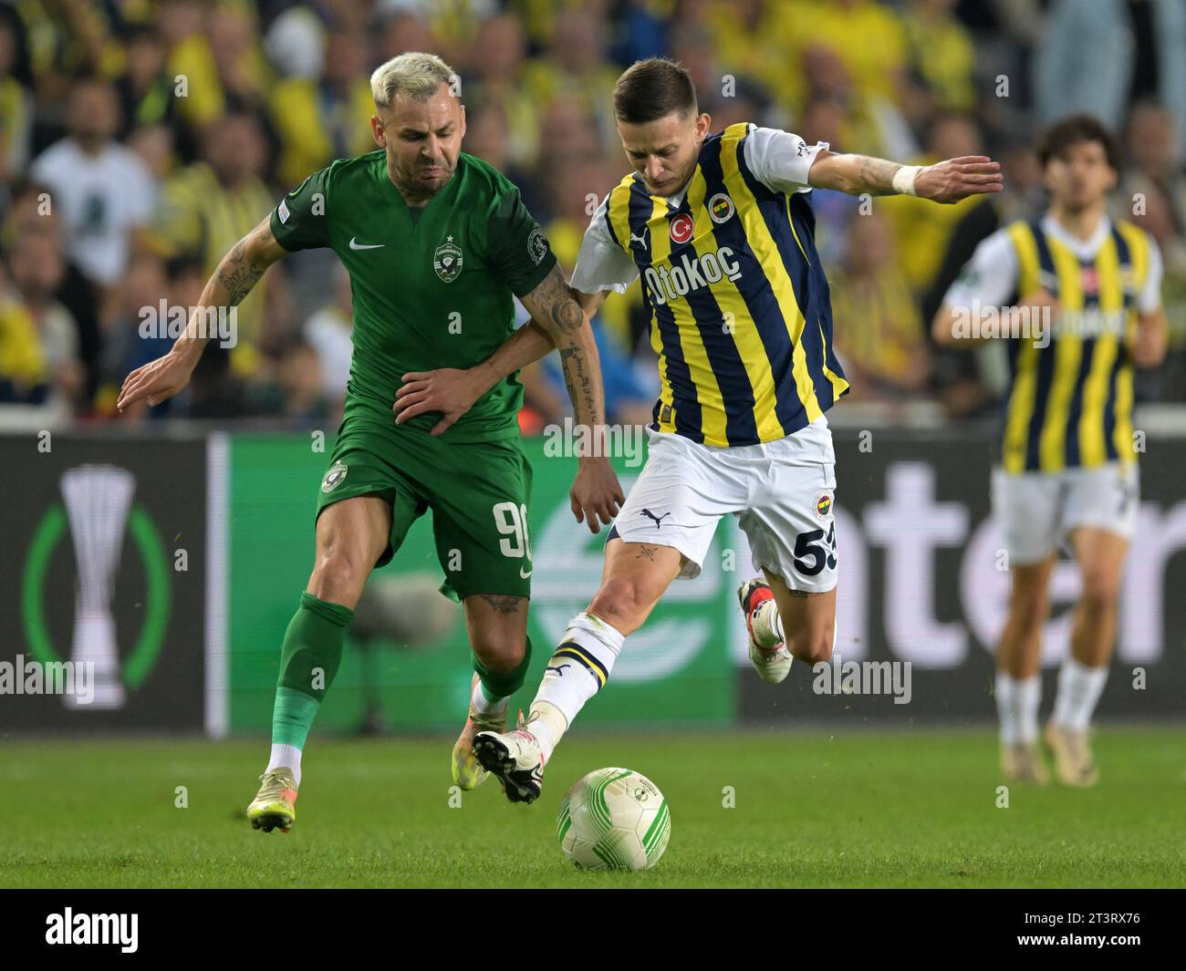 ISTANBUL - (l-r) Spas Delev of Ludogorets, Sebastian Szymanski of ...