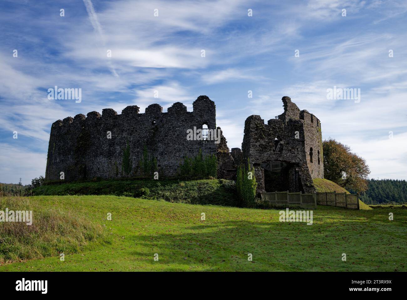 Restormel Castle, Lostwithiel, Cornwall Stock Photo - Alamy