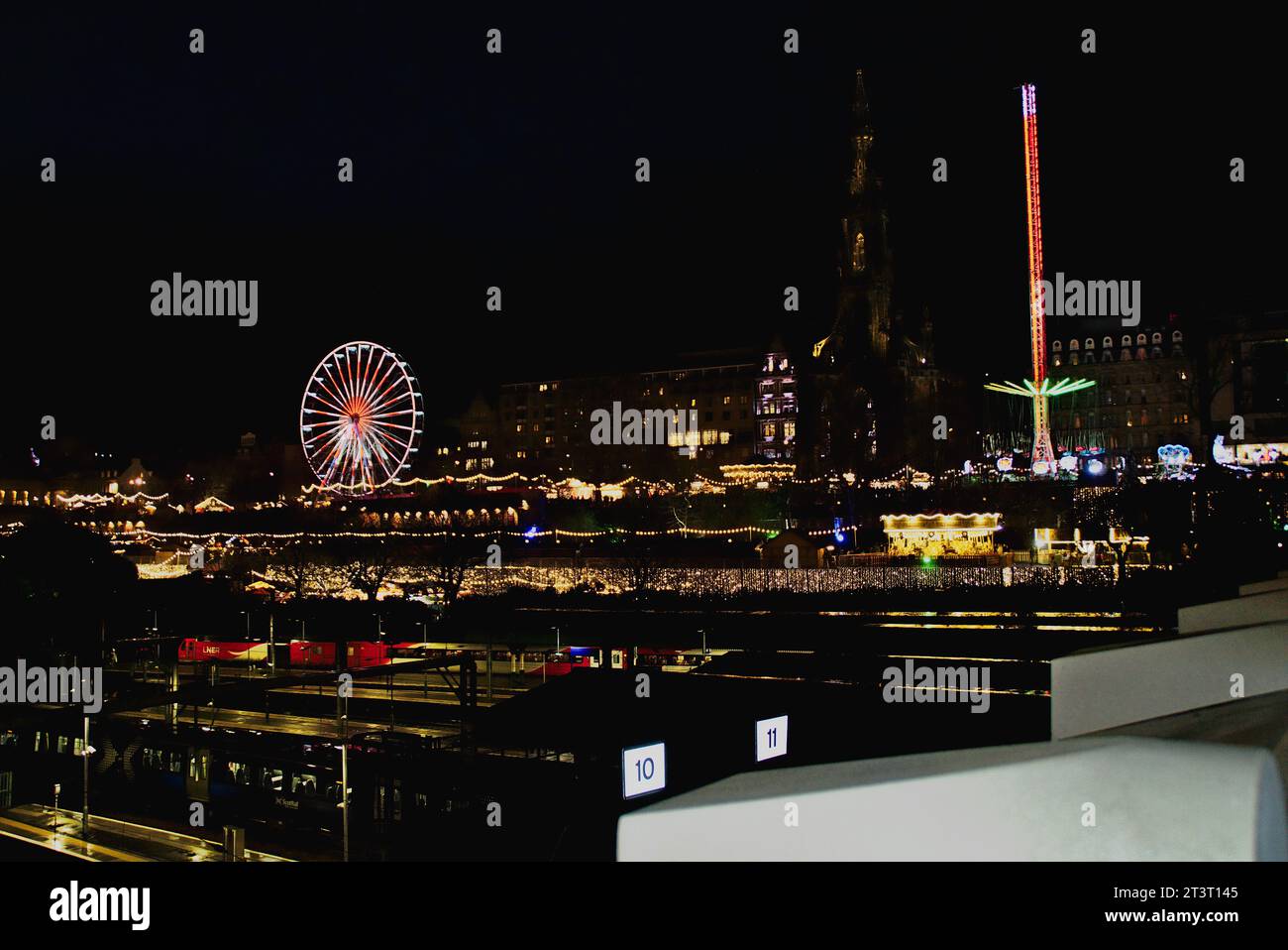 Edinburgh Christmas Market and Scott Monument, Edinburgh, Lothian ...