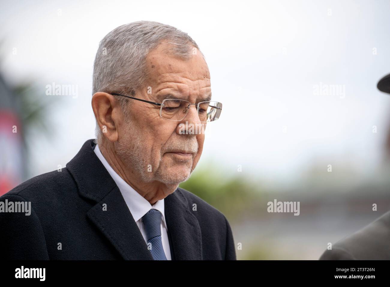 Wien, Österreich. 26 Oktober 2023. Bundespräsident und Gefolgschaft auf ...