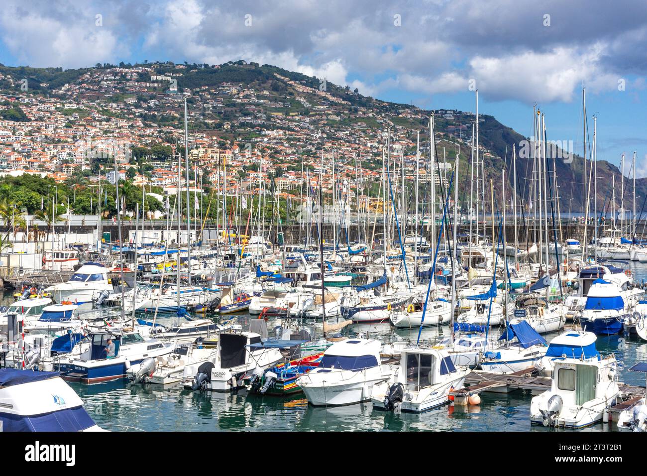 City and marina view, Marina do Funchal, Funchal, Madeira, Portugal ...