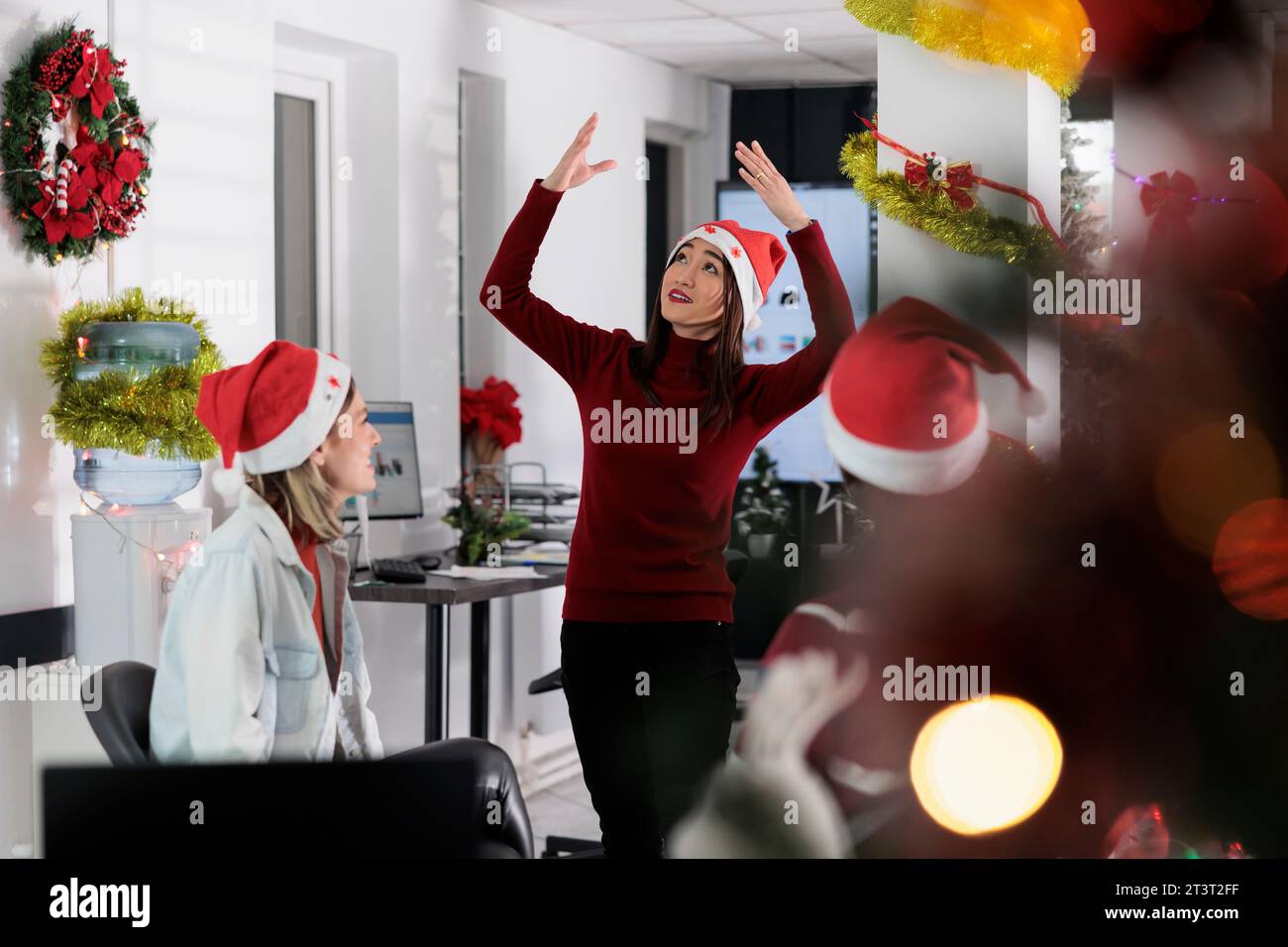 Company bonding event hi-res stock photography and images - Alamy
