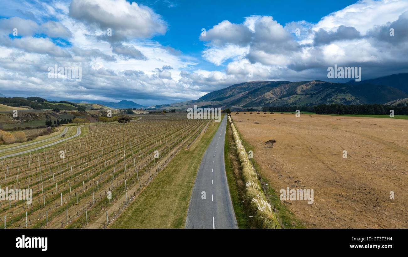 Side road in agricultural hi-res stock photography and images - Alamy