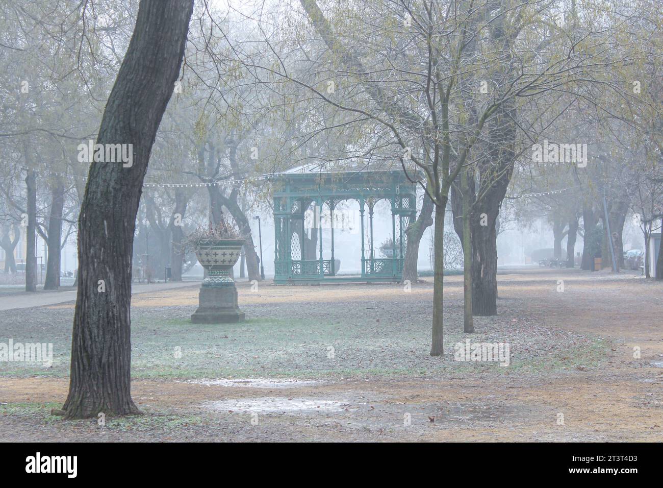 Old winter pavilion hi-res stock photography and images - Alamy