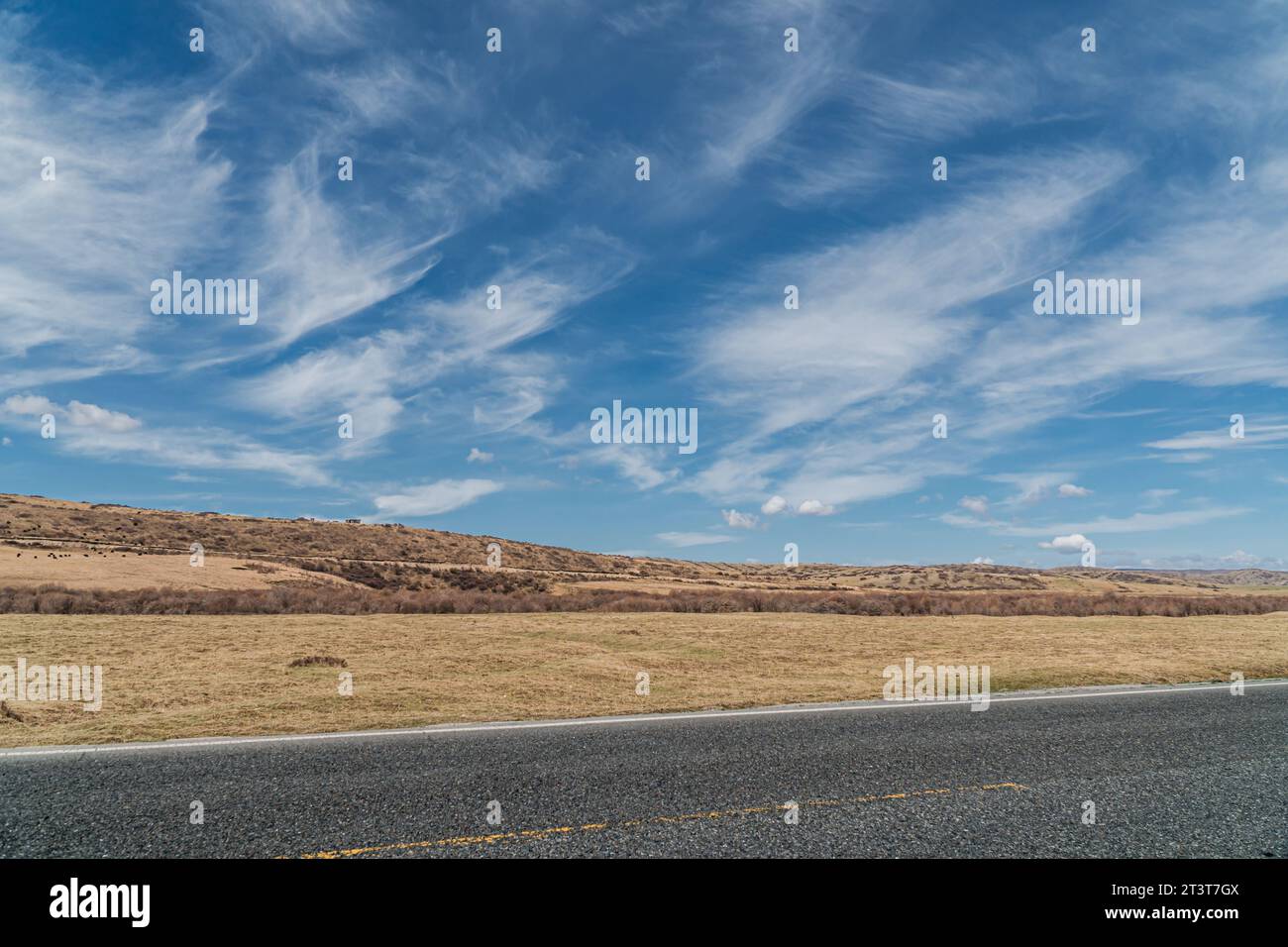 Chinese roads in clear weather Stock Photo - Alamy