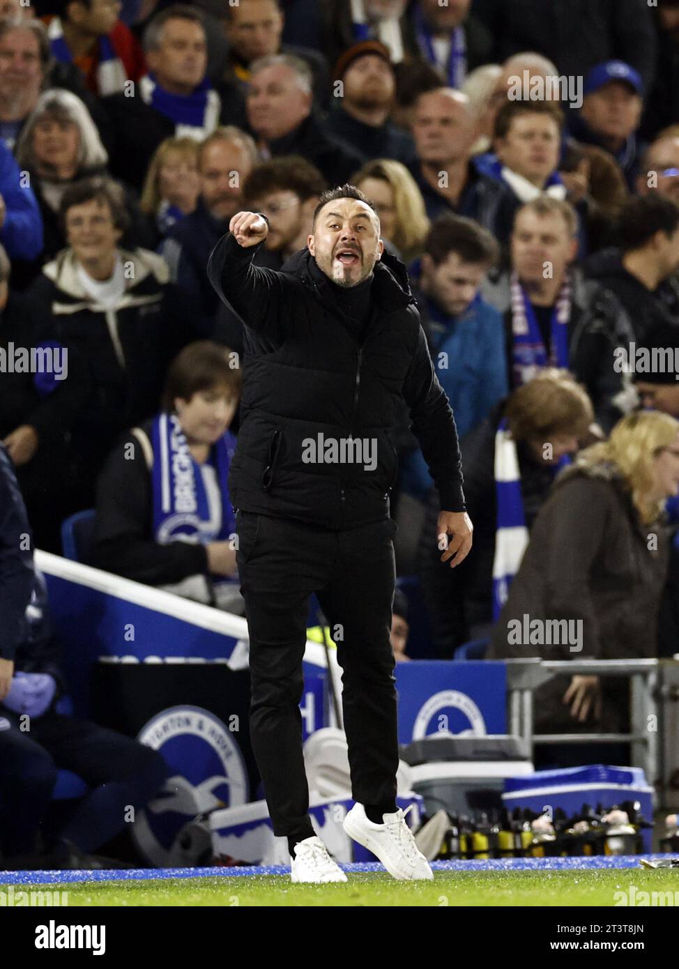 BRIGHTON - Brighton Hove Albion coach Roberto De Zerbi during the UEFA ...
