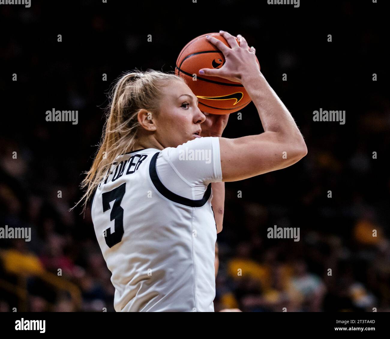 Iowa Hawkeyes guard Sydney Affolter (3) looks to pass during an ...