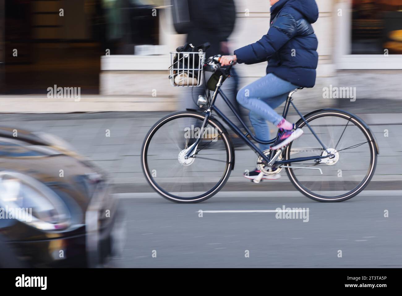 Unrecognizable car traffic in city hi-res stock photography and images ...