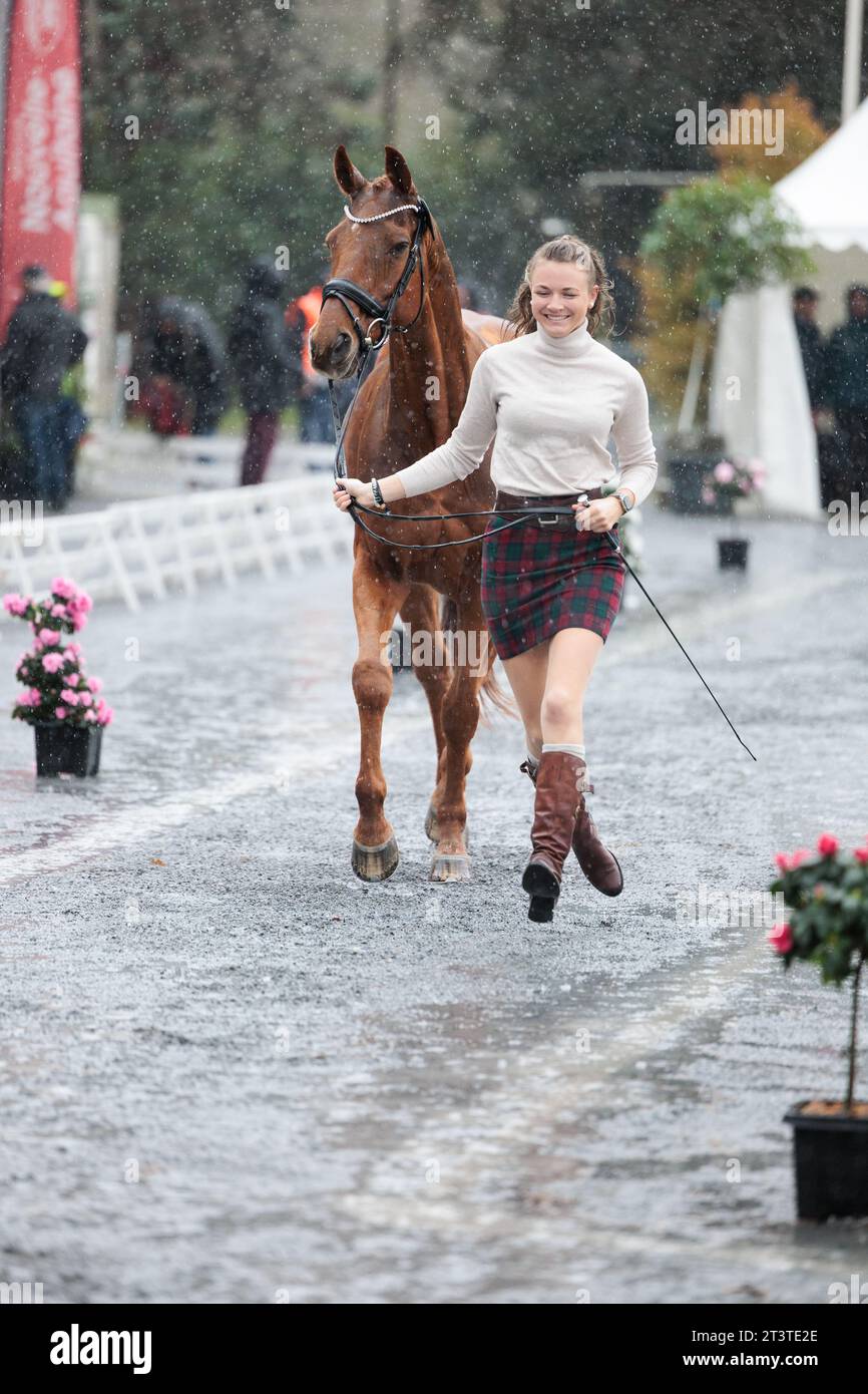 Lea SIEGL of Austria with Dsp Fighting Line during the first horse ...