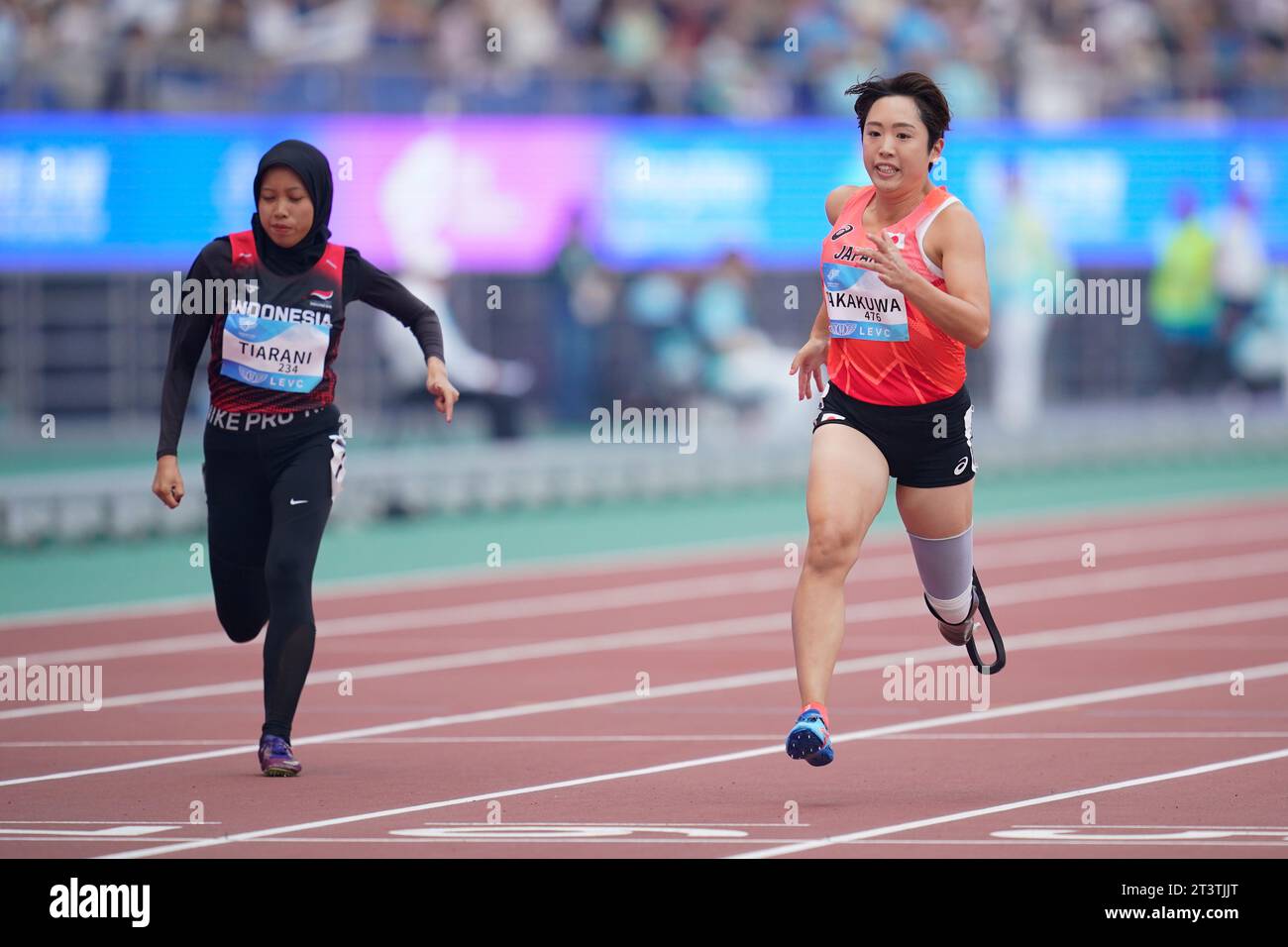 Hangzhou, China. 26th Oct, 2023. Saki Takakuwa (JPN) Athletics : Women ...