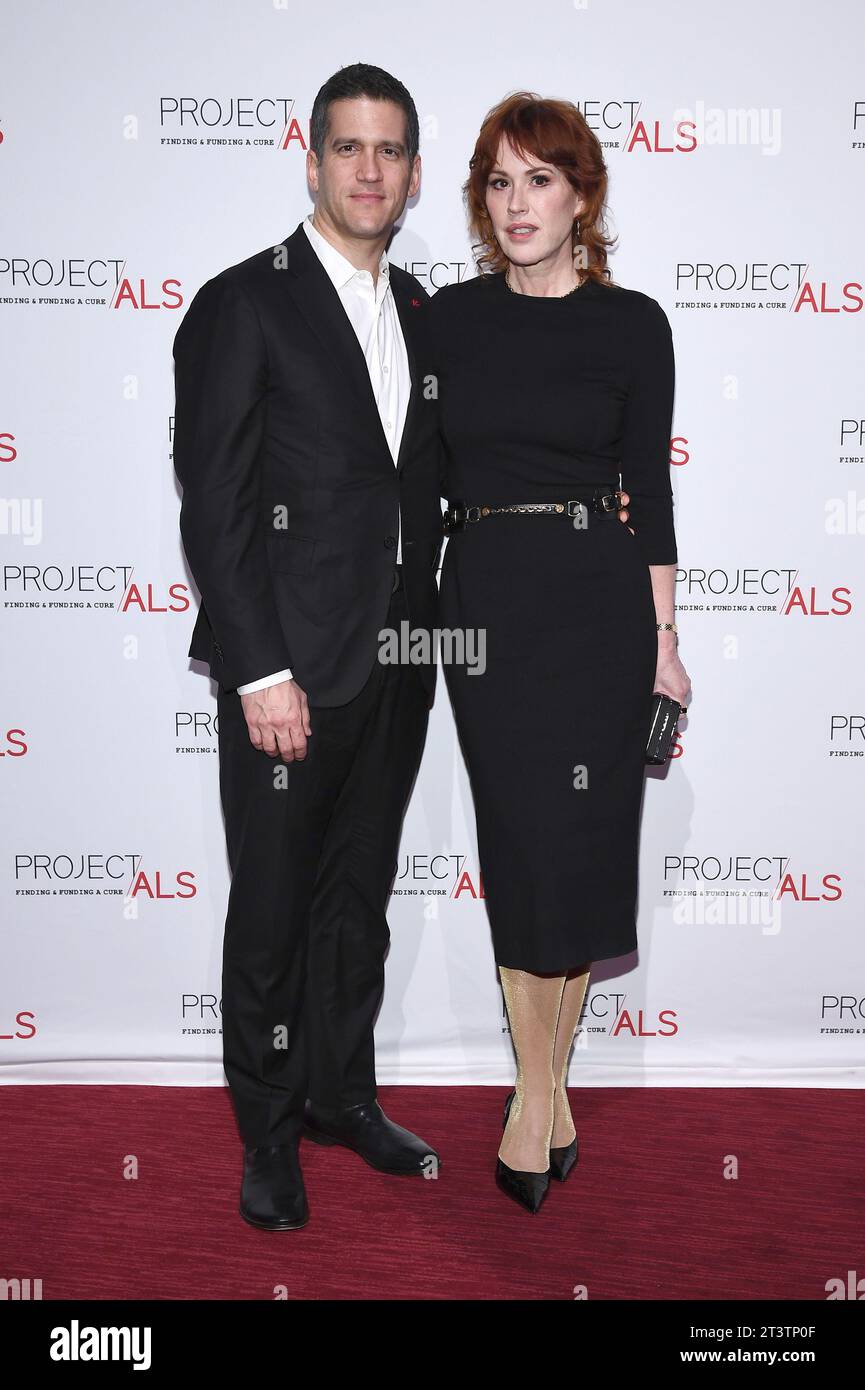 New York, USA. 26th Oct, 2023. (L-R) Panio Gianopoulos and Molly ...