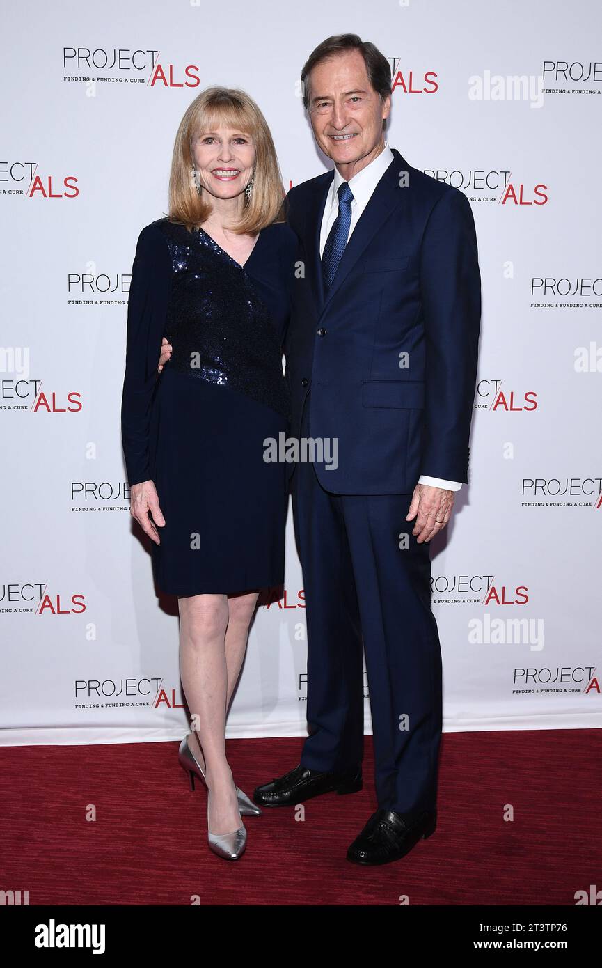 New York, USA. 26th Oct, 2023. (L-R) Donna Hanover and Edwin A. Oster ...