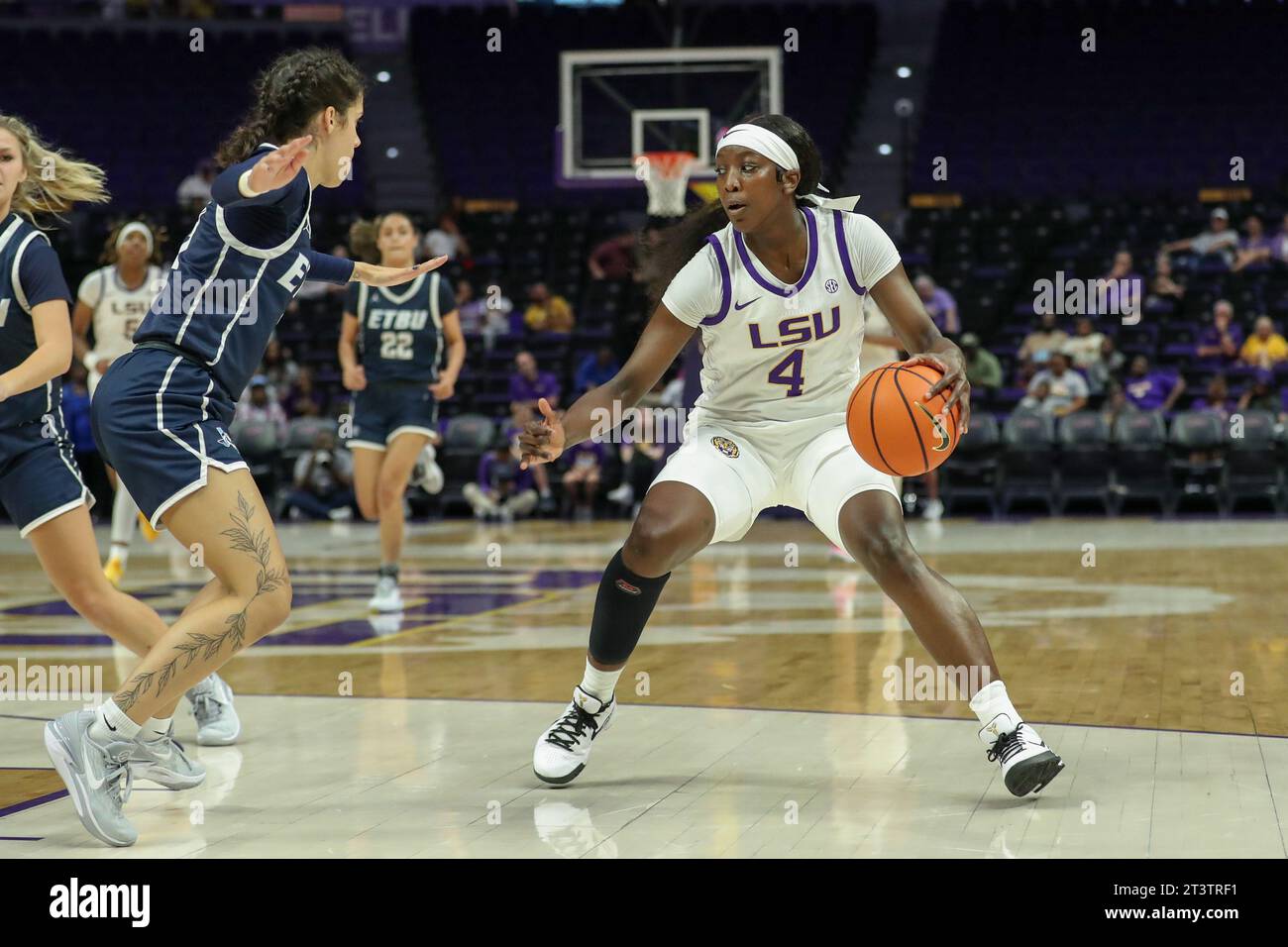 Baton Rouge, LA, USA. 26th Oct, 2023. LSU's Flau'jae Johnson (4) looks ...