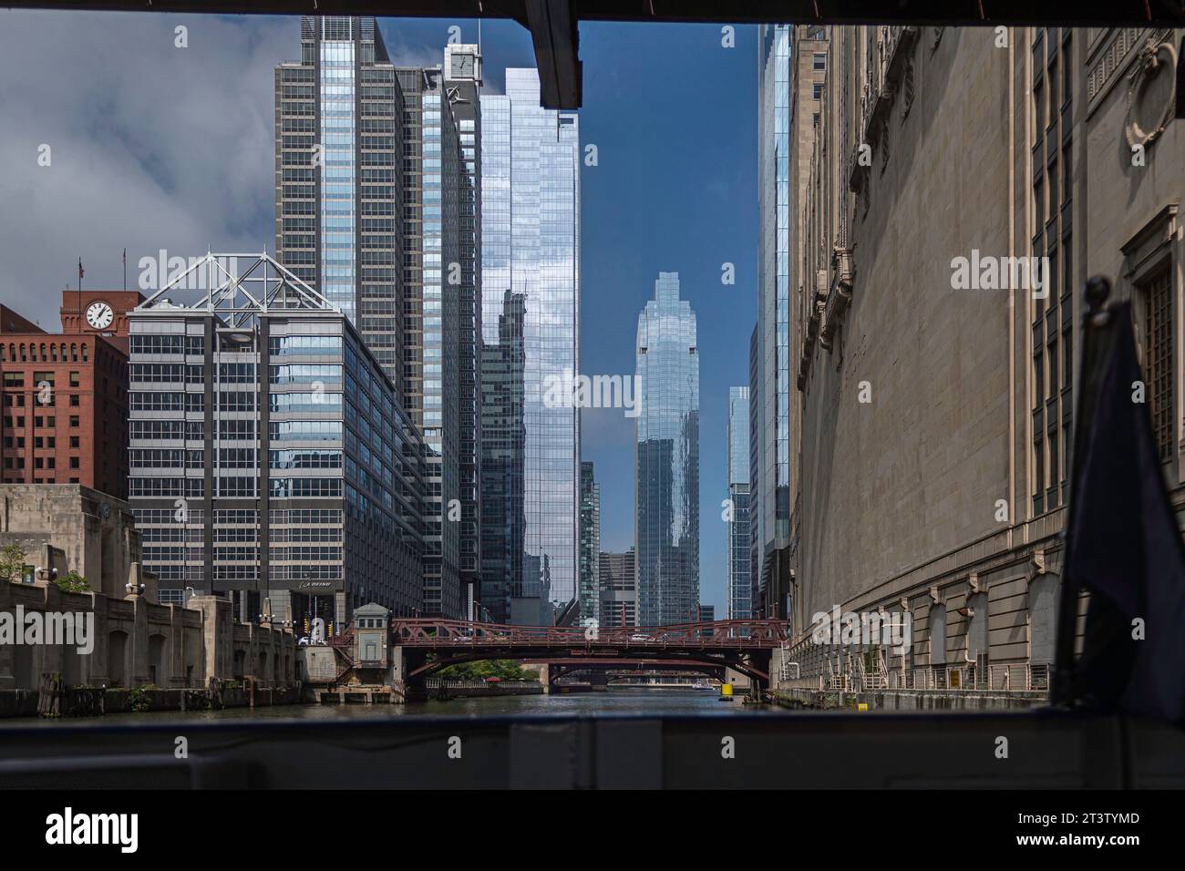 Cityscape image chicago downtown hi-res stock photography and images ...