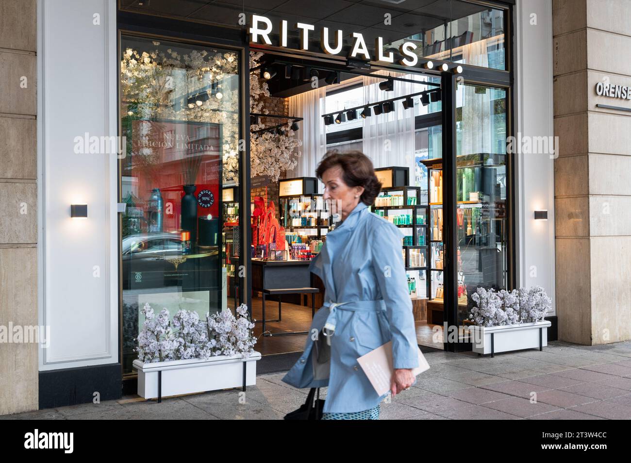 Rituals logo hi-res stock photography and images - Alamy