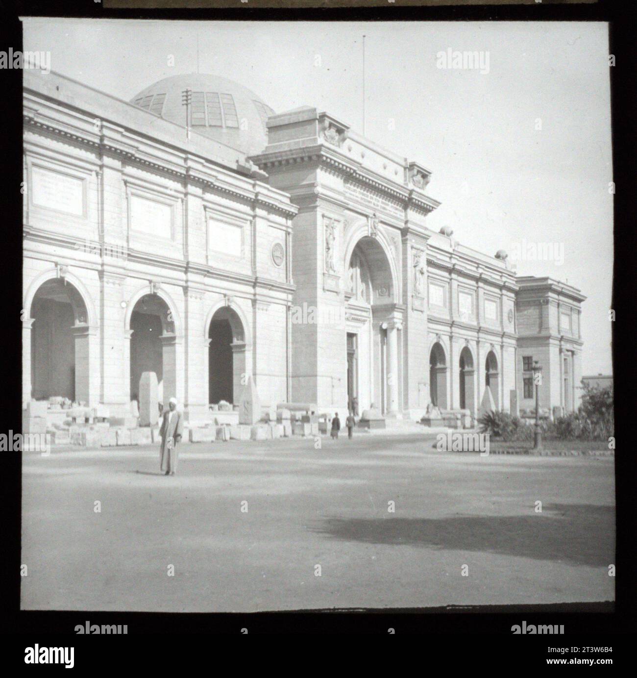 Egyptian Museum - 1920s Cairo, Egypt Stock Photo - Alamy