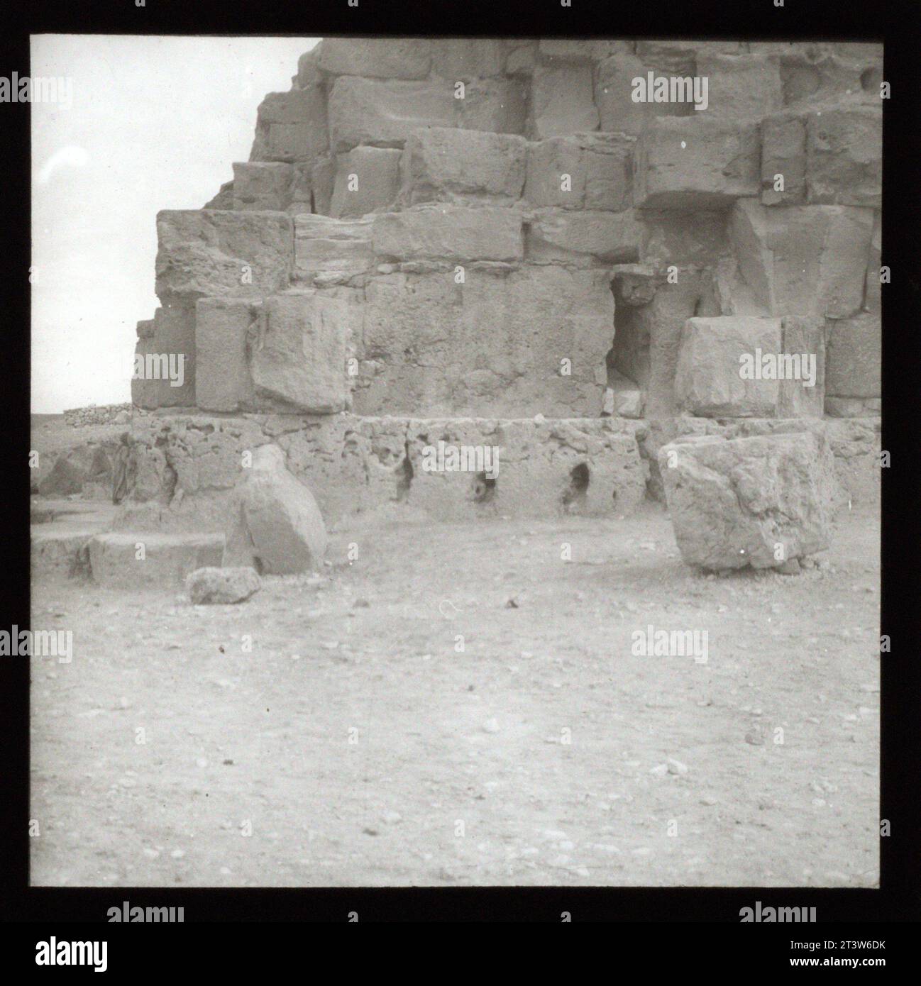 Foot of Cheops Pyramid - 1920s Cairo, Egypt Stock Photo - Alamy