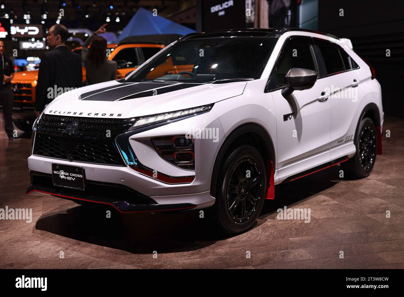Tokyo, Japan. 25th Oct, 2023. Mitsubishi Eclipse Cross PHEV on display ...