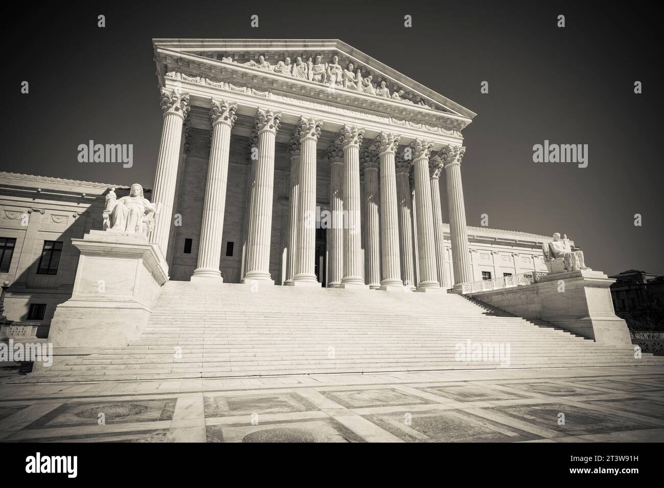 Washington trust building hi-res stock photography and images - Alamy
