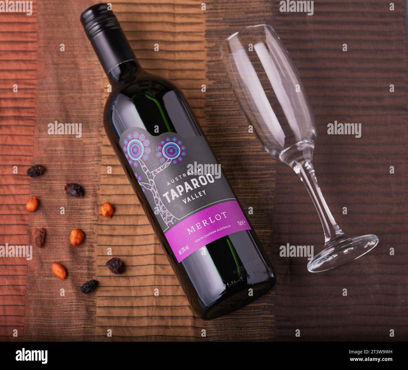 Body image advert hi-res stock photography and images - Alamy