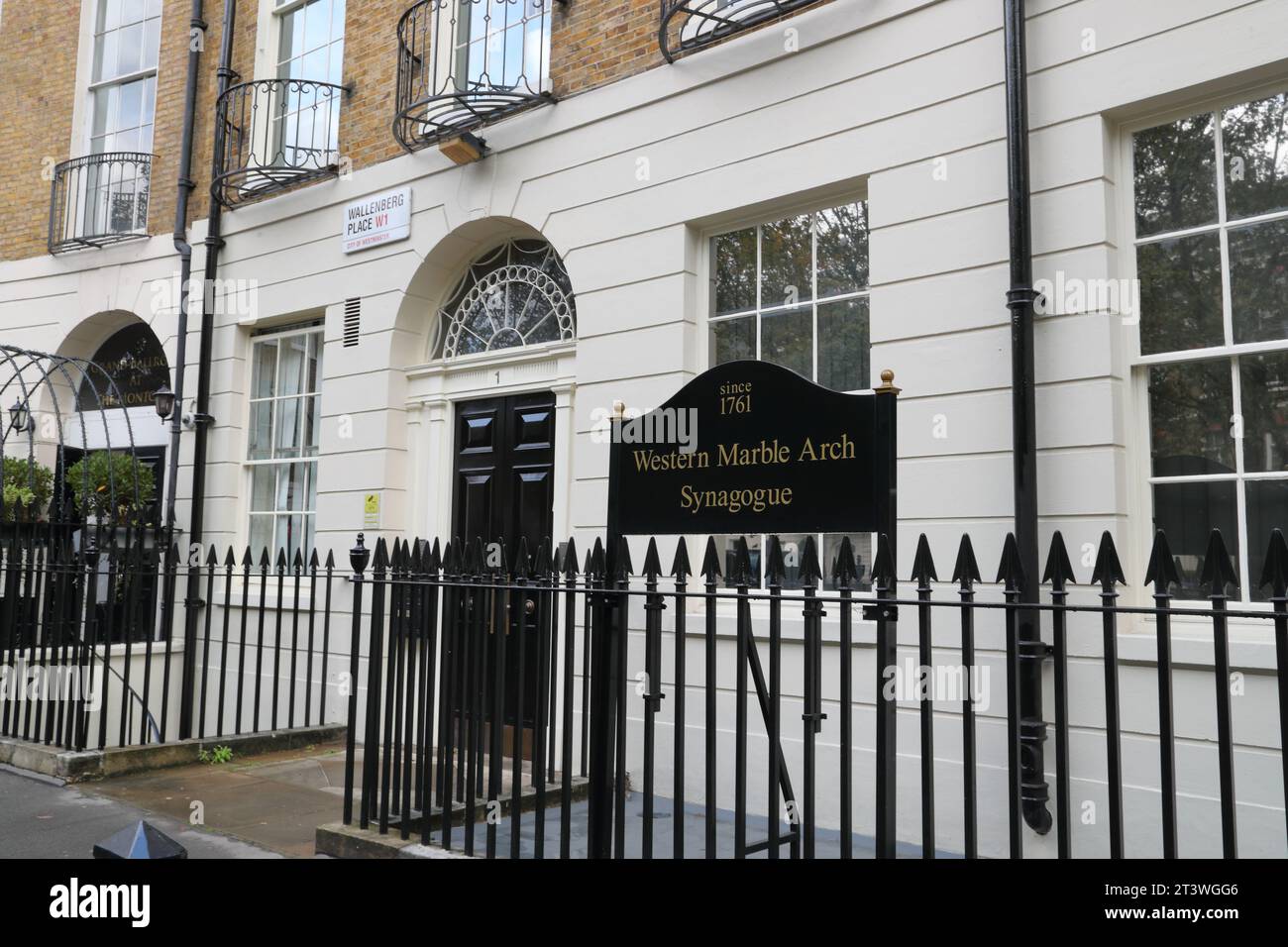 Western Marble Arch Synagogue in London, UK Stock Photo - Alamy