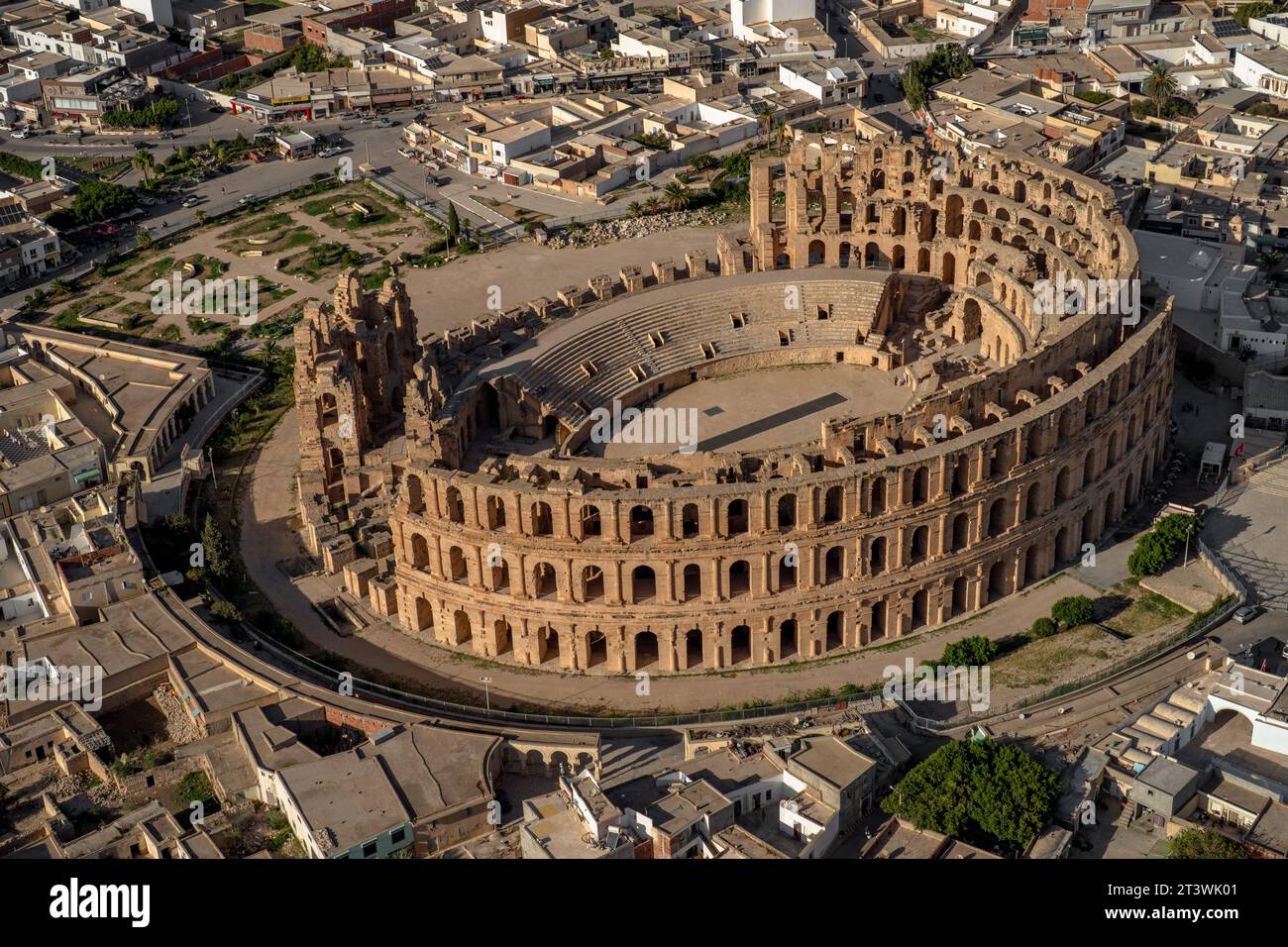 El Jem Coliseum. The largest Roman amphitheater in Africa. Unesco World ...