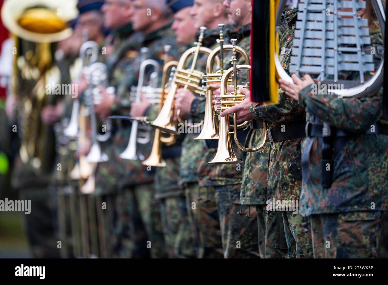 Musikkorps der bundeswehr hi-res stock photography and images - Alamy
