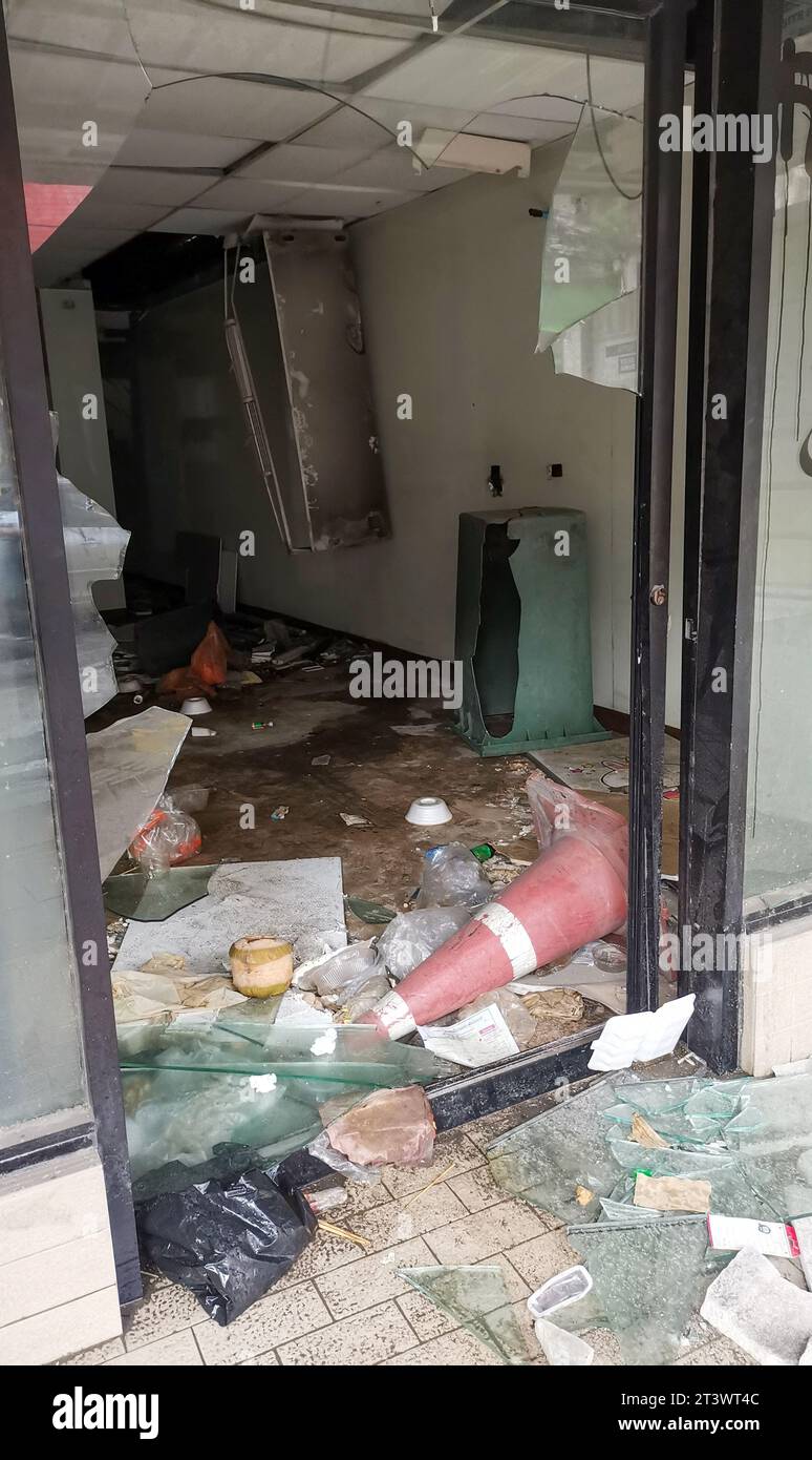 Broken glass door hi-res stock photography and images - Alamy