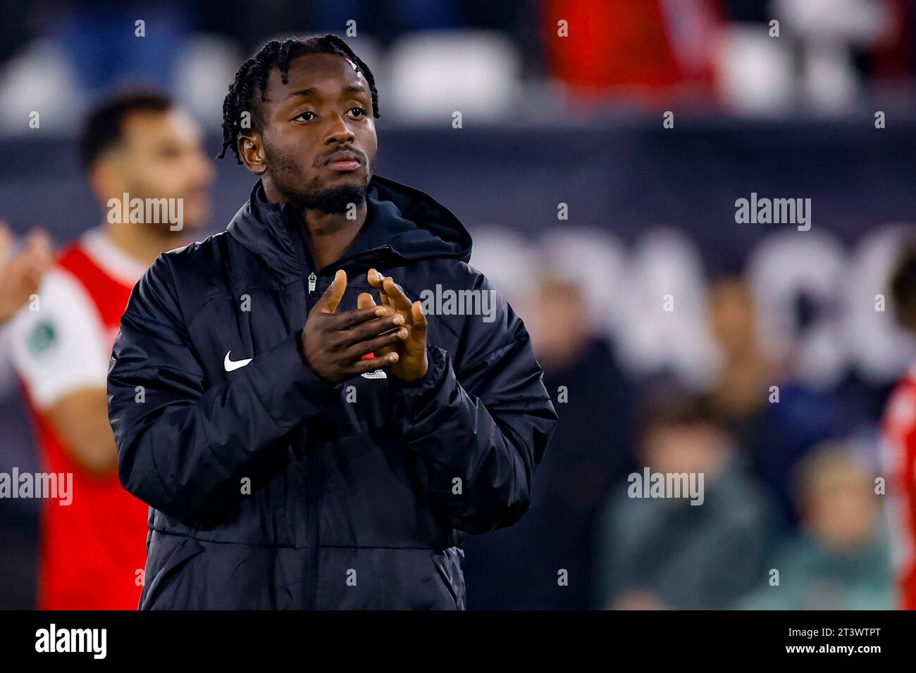 ALKMAAR, NETHERLANDS - OCTOBER 26: Ibrahim Sadiq (AZ Alkmaar) thanks ...