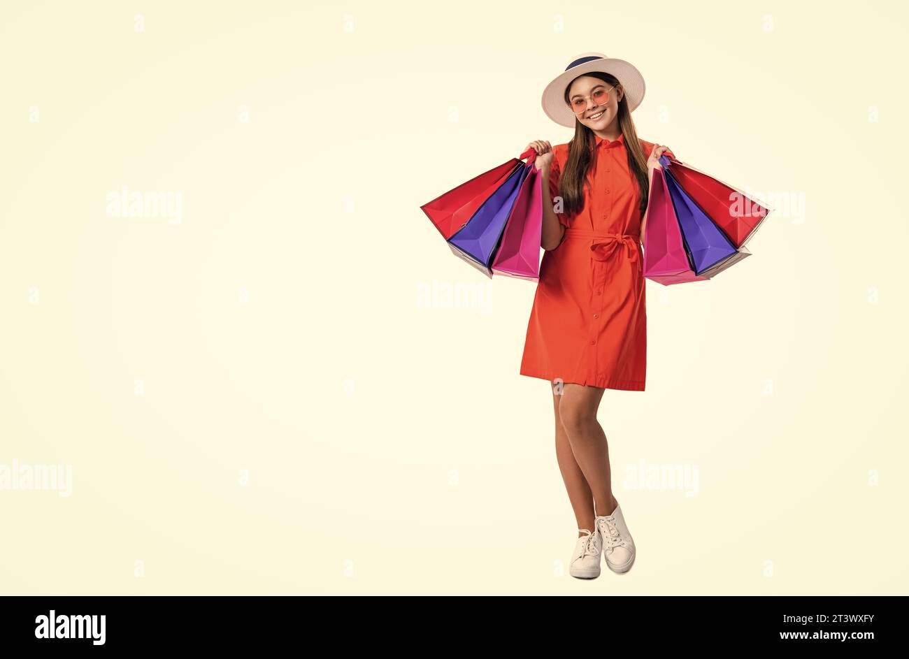 teen shopper girl isolated on white, advertisement. teen shopper girl ...